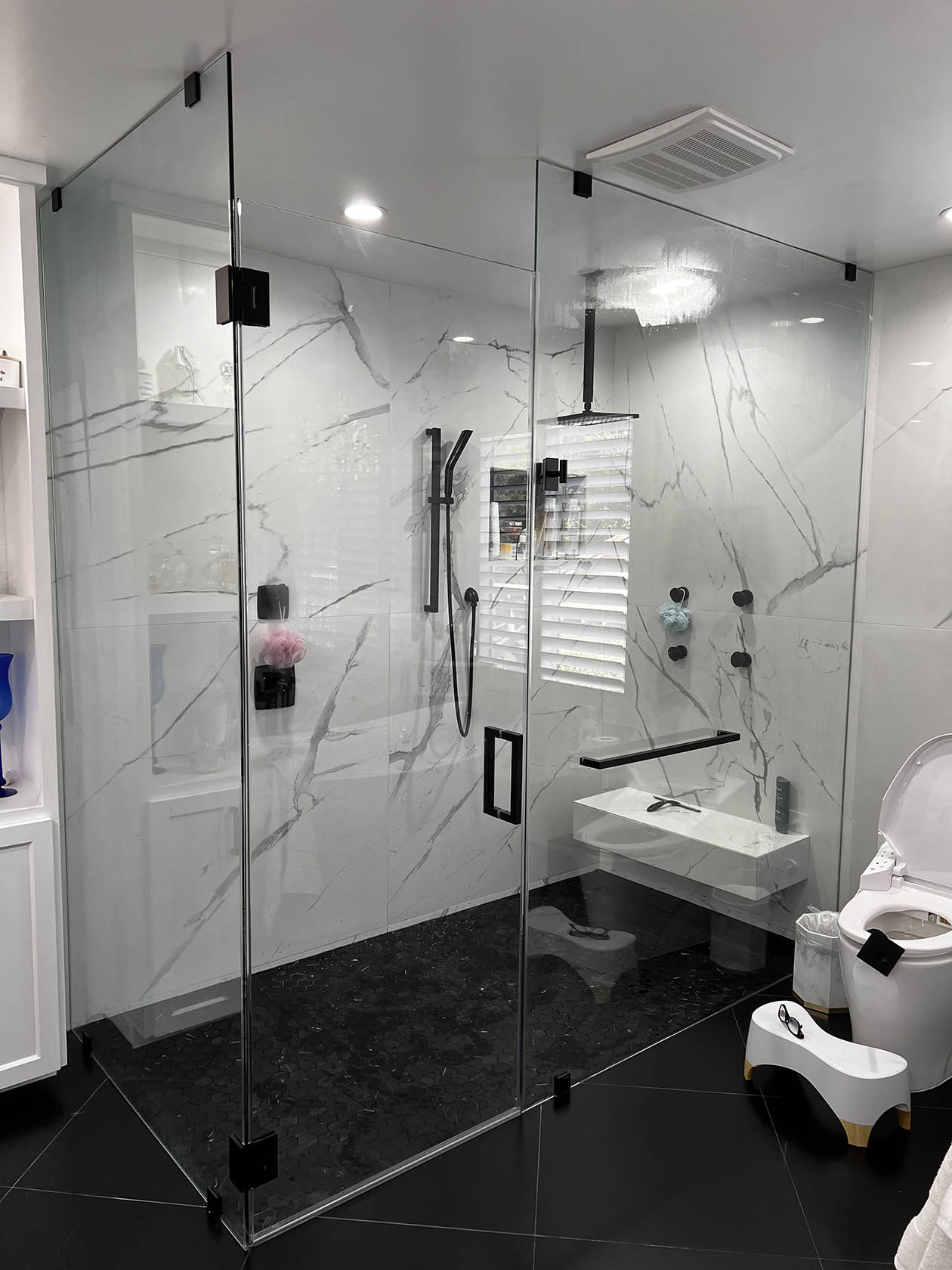 Luxury Custom Glass Solutions Pacific Palisades | Glass Definition